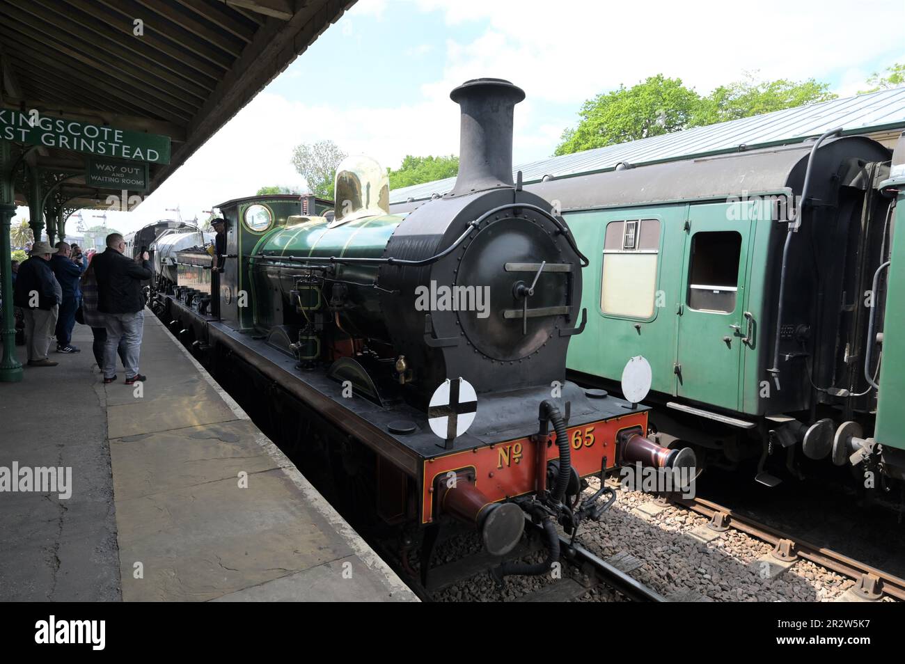 A steam locomotive South Eastern Railway O1-class No.65 at Horsted ...