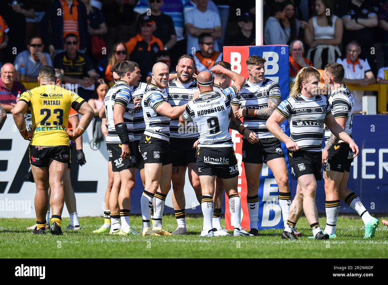 Castleford, England - 21st May 2023 -Josh Griffin of Hull FC celebrates ...