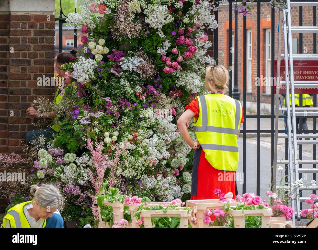 Royal Hospital Chelsea, London, UK. 21st May, 2023. The striking floral ...