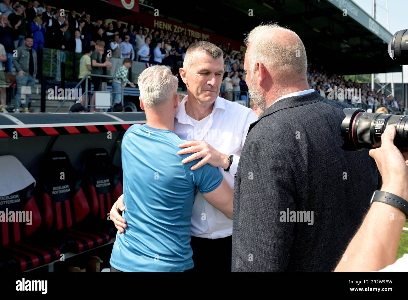 ROTTERDAM - sbv Excelsior coach Marinus Dijkhuizen after the Dutch ...