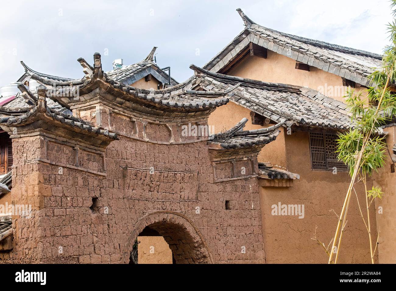Ancient mud gate Stock Photo - Alamy