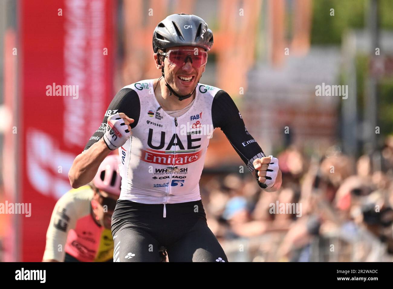 Brandon Mcnulty Celebrates As He Wins The 15th Stage Of The Giro D