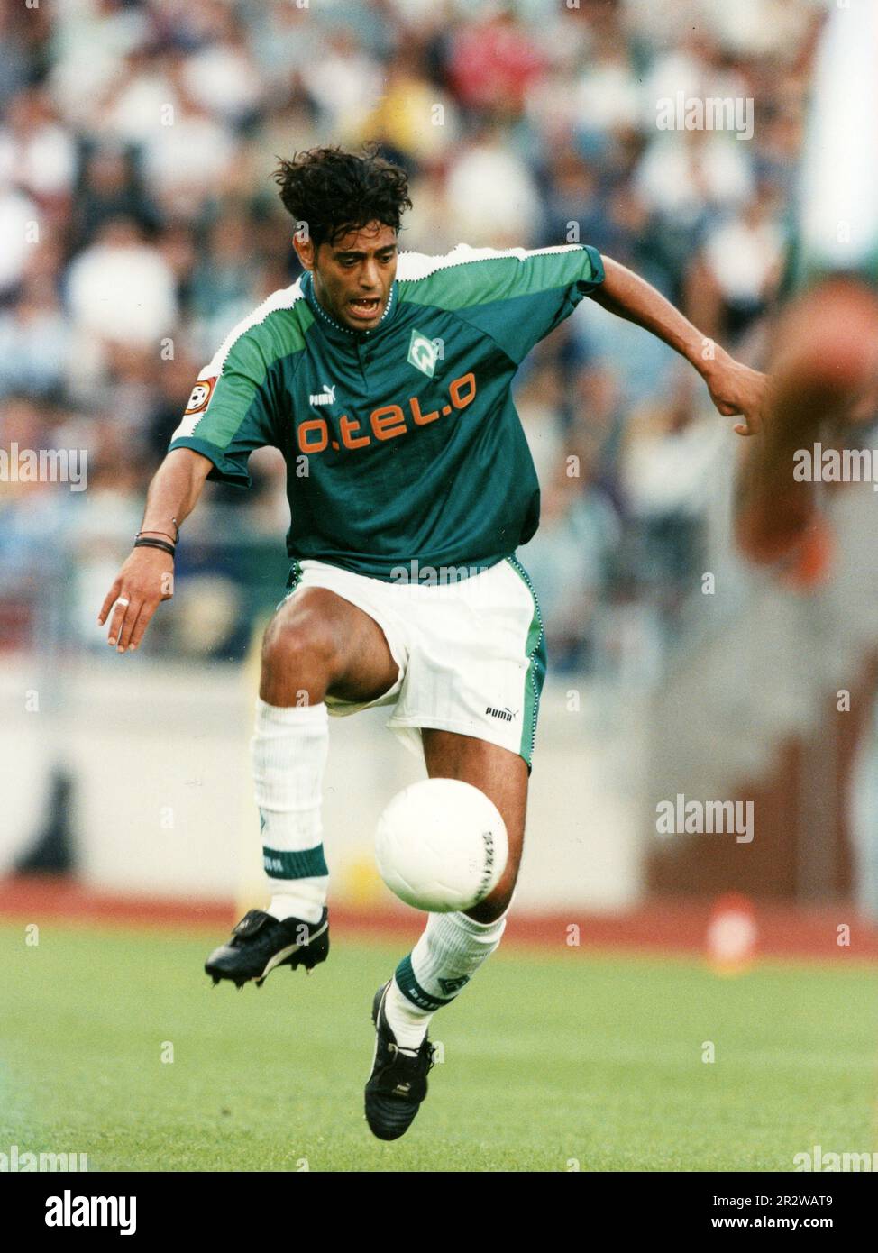 Sv werder bremen photos hi-res stock photography and images - Alamy