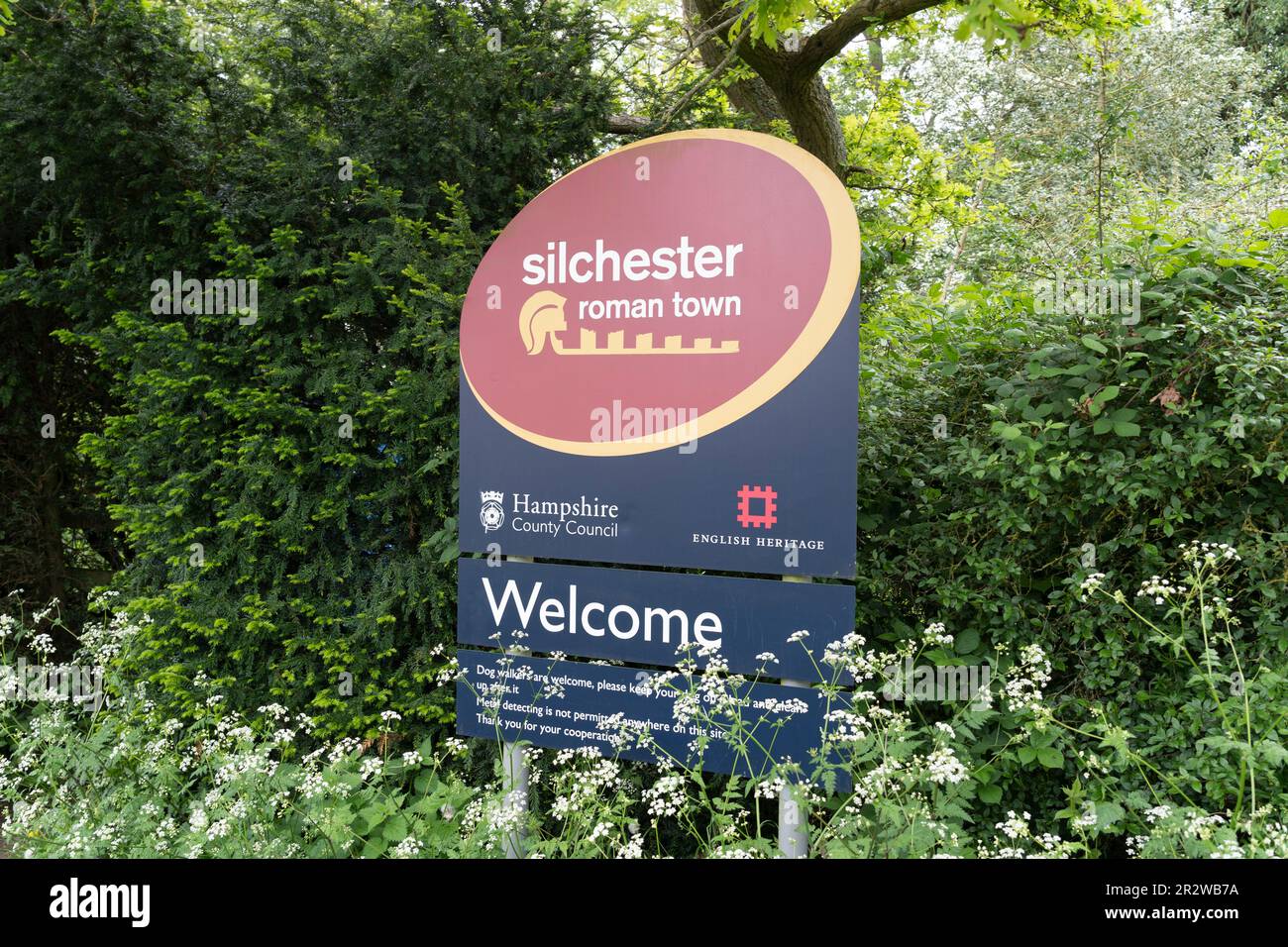 Hampshire County Council and English Heritage welcome to Silchester ...