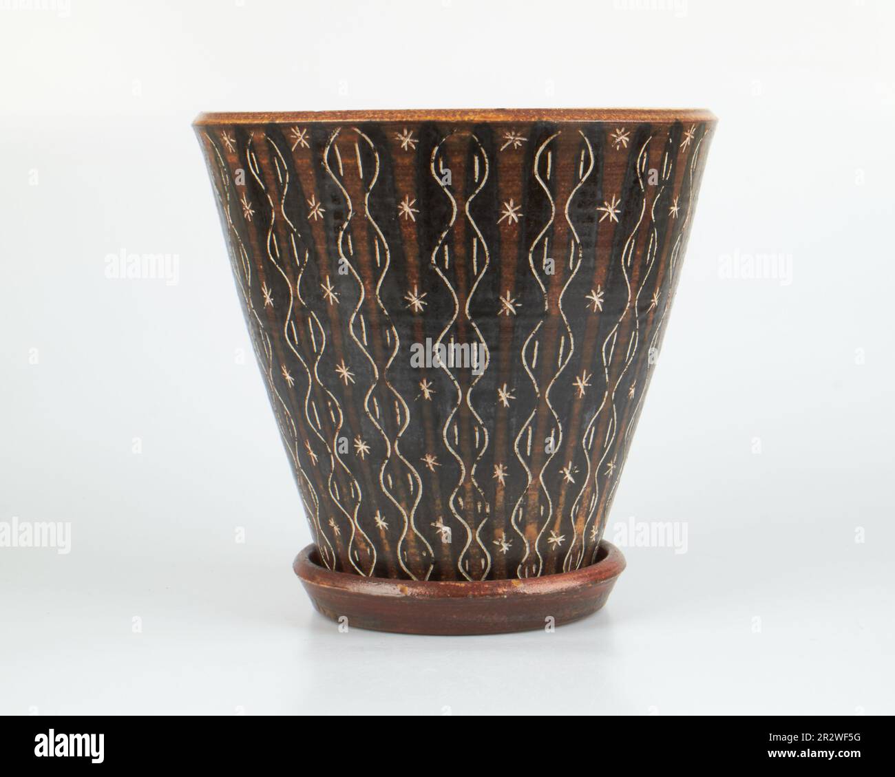 Ambleside Pottery George Cook Studio Pottery sgraffito jardiniere and ...