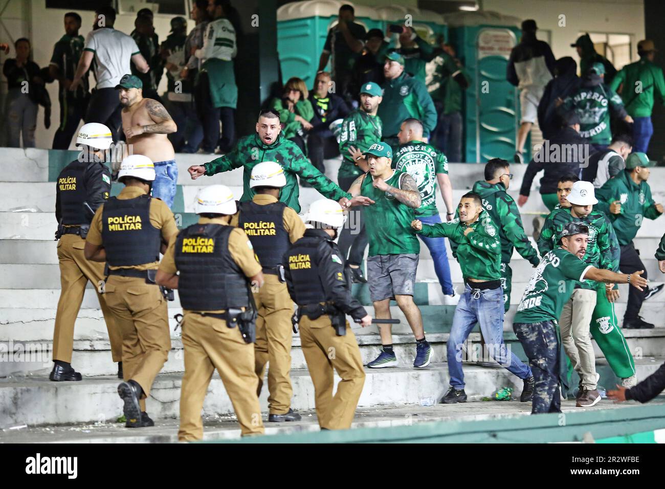 Invading pitch hi-res stock photography and images - Alamy