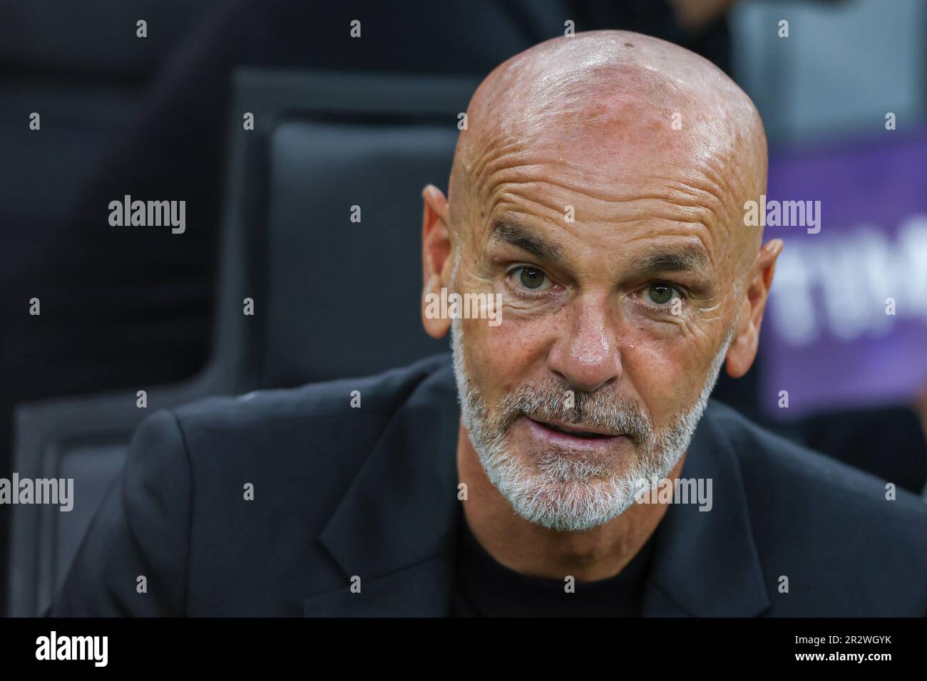 Stefano Pioli Head Coach of AC Milan looks on during Serie A 2022/23 ...