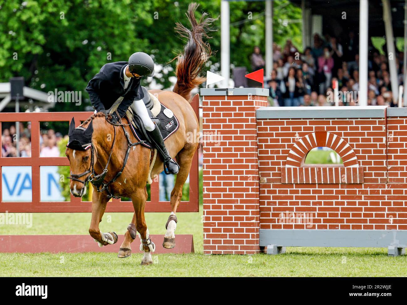 Hamburg, Germany. 21st May, 2023. Equestrian sport: German Show Jumping ...