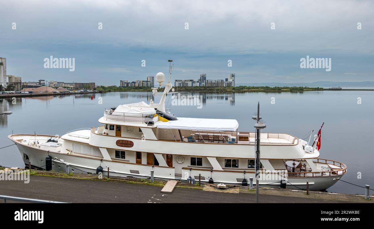 Superyacht motor cruiser Jura II moored in Leith harbour docks ...