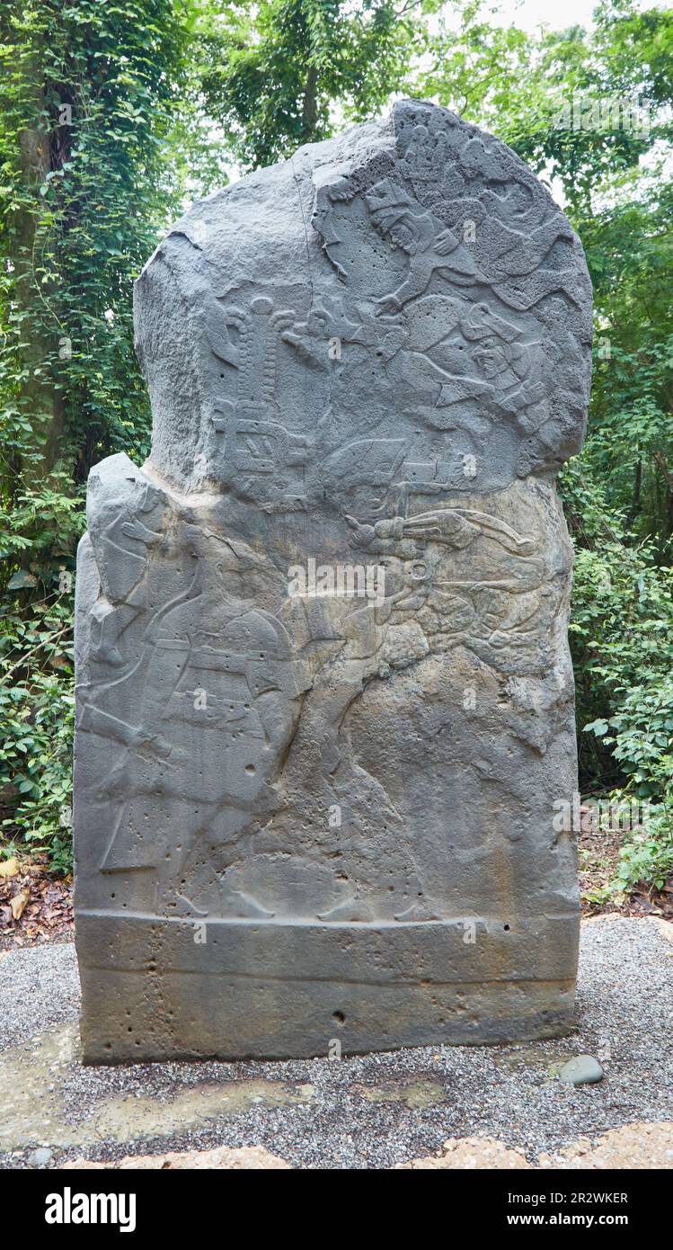 The outdoor museum of Parque Museo La Venta in Tabasco, Mexico ...