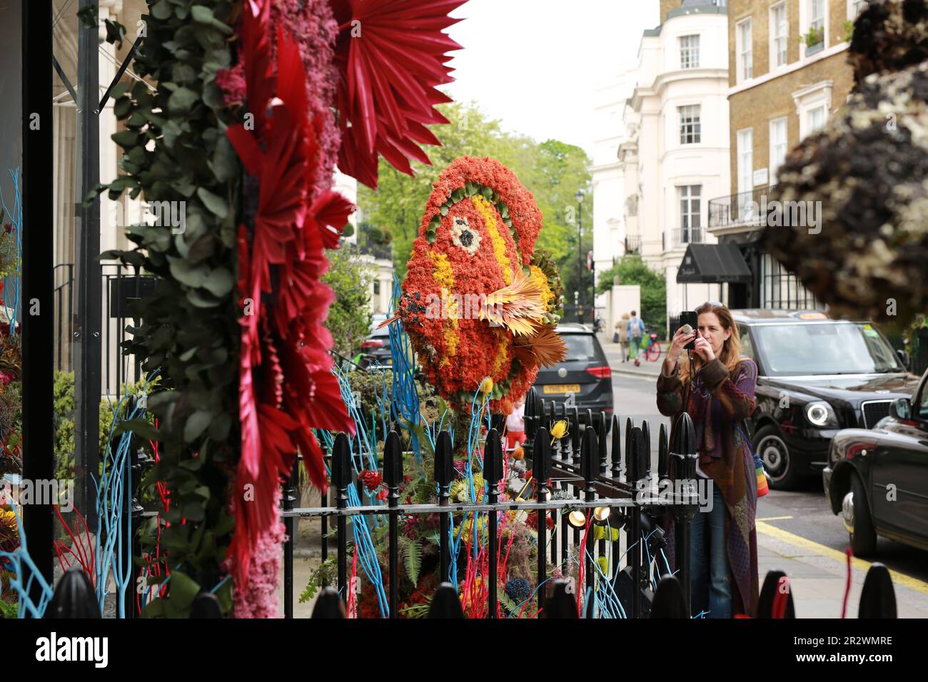London, UK. 21 May 2023. Neill Strain Floral Couture. Belgravia in ...