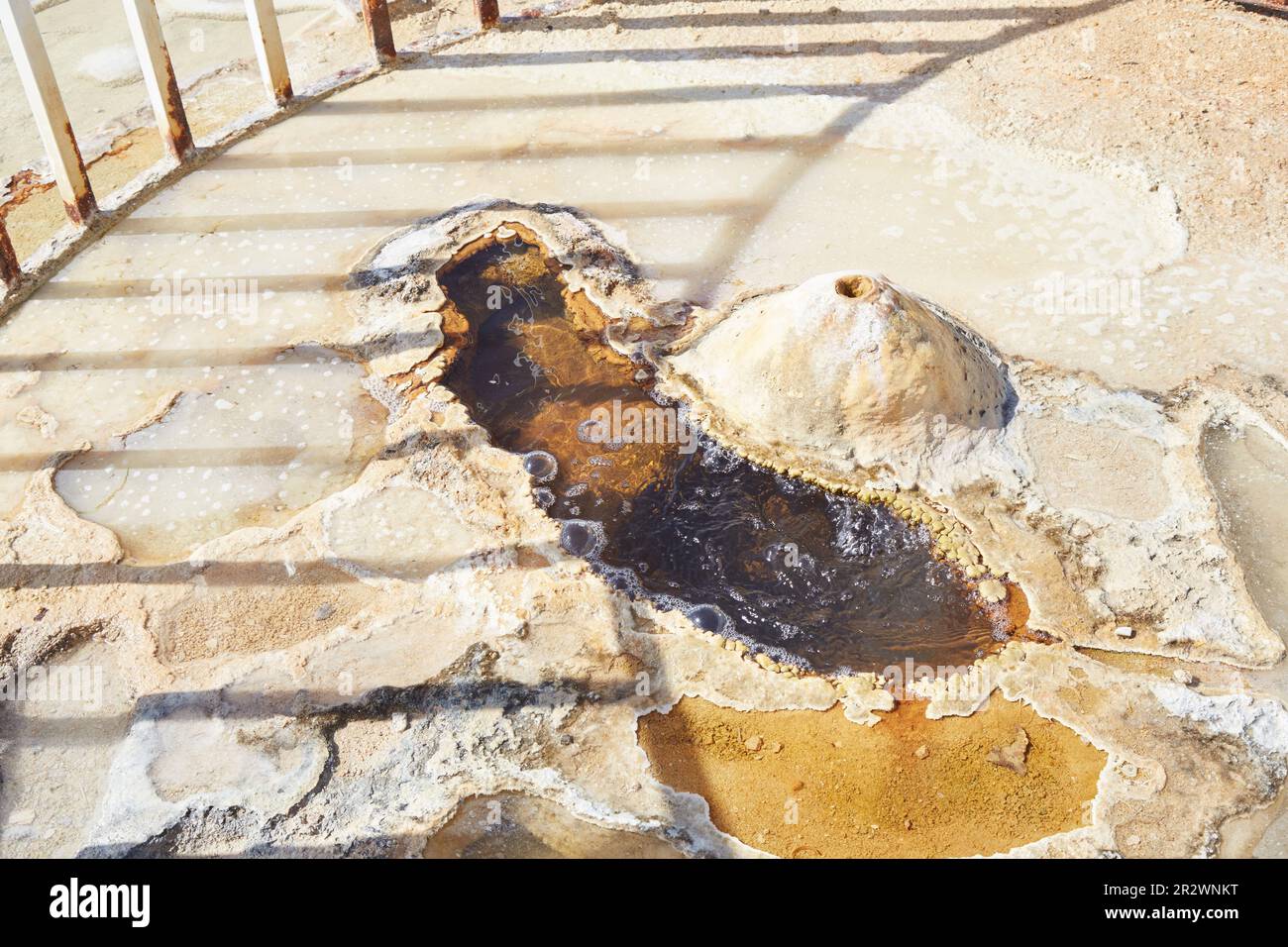 The unique frozen waterfalls and travertine pools of Hierve el Agua in ...