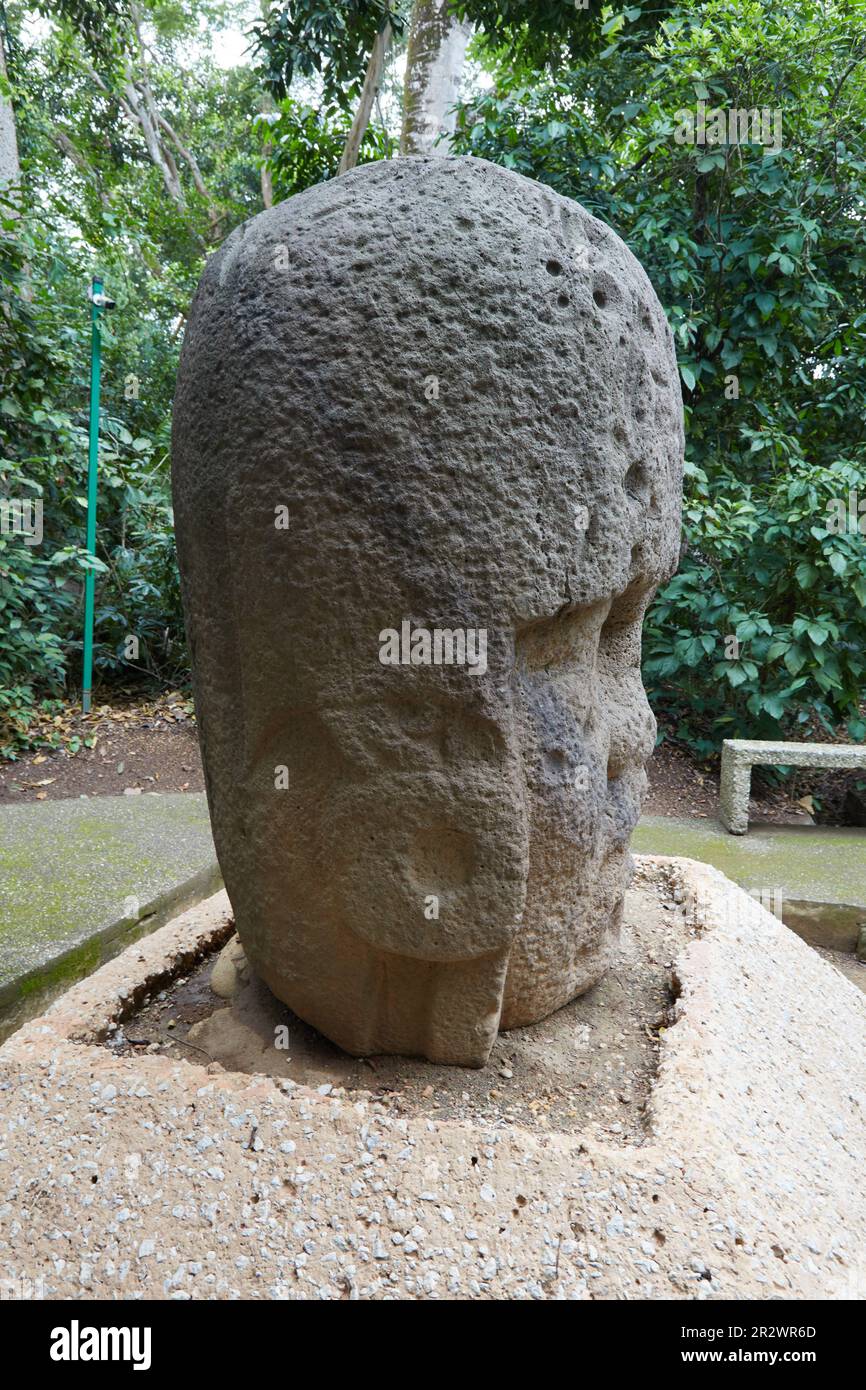 The outdoor museum of Parque Museo La Venta in Tabasco, Mexico ...