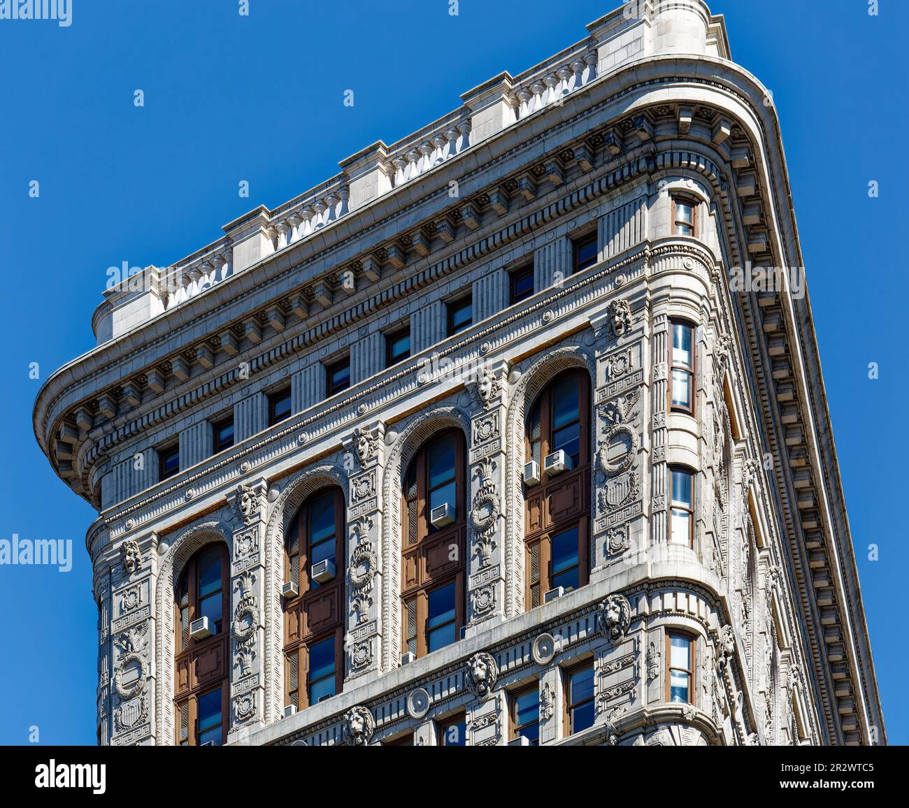 Flatiron Building is a NYC icon, distinctive for its rich terra cotta ...