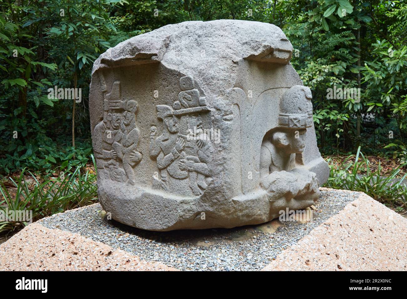 The outdoor museum of Parque Museo La Venta in Tabasco, Mexico ...