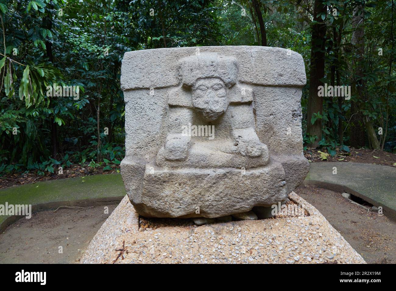 The outdoor museum of Parque Museo La Venta in Tabasco, Mexico ...