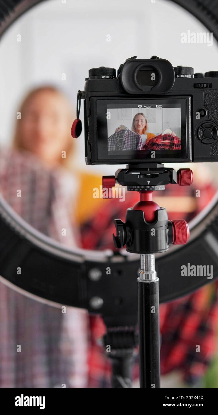Influencer streamer hi-res stock photography and images - Alamy