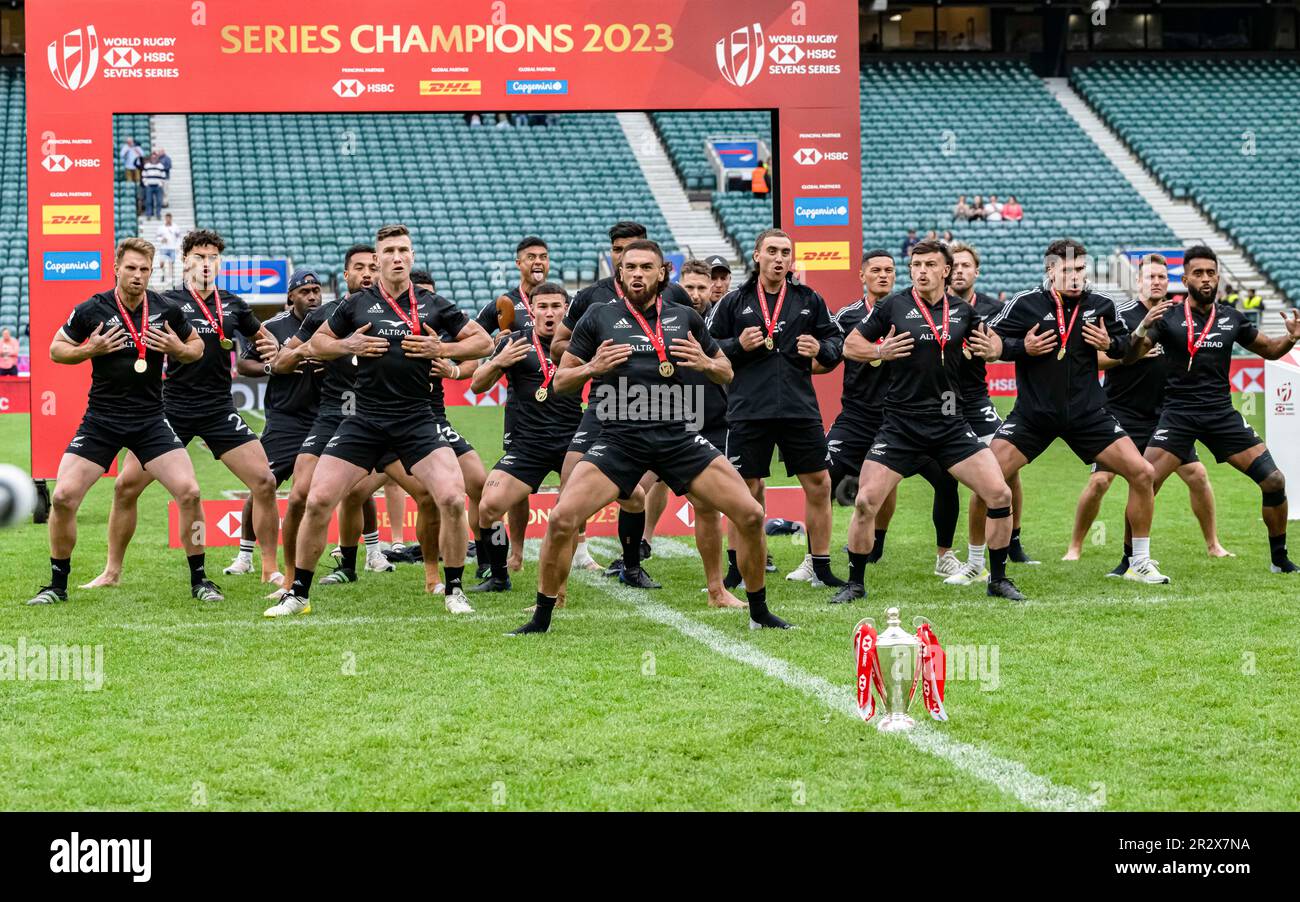 LONDON, UNITED KINGDOM. 21st, May 2023. New Zealand perform Haka dance during Fiji 7s vs New ...