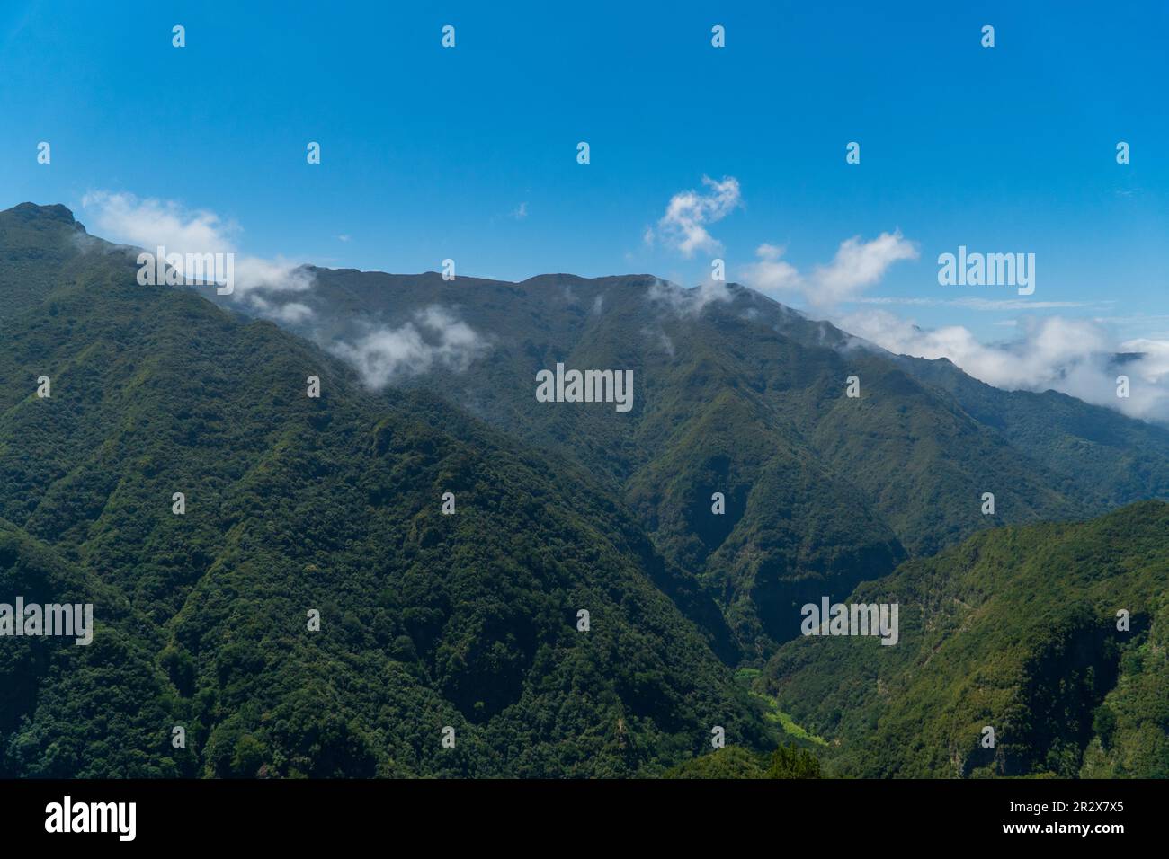 Landscape of beautiful cloudscape above mountains, Madeira Island ...