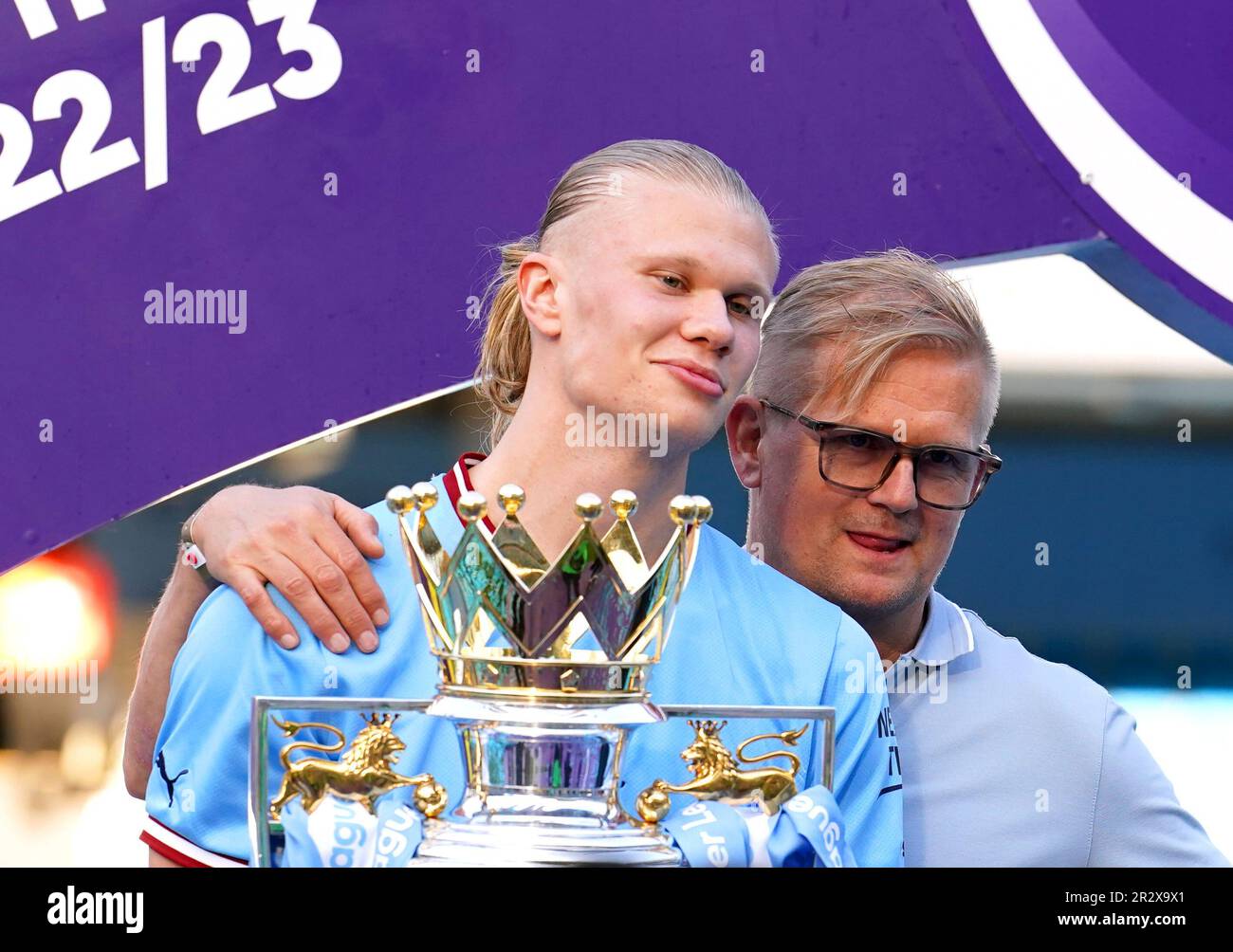 Manchester City's Erling Haaland (left) and his dad Alf-Inge Haaland ...