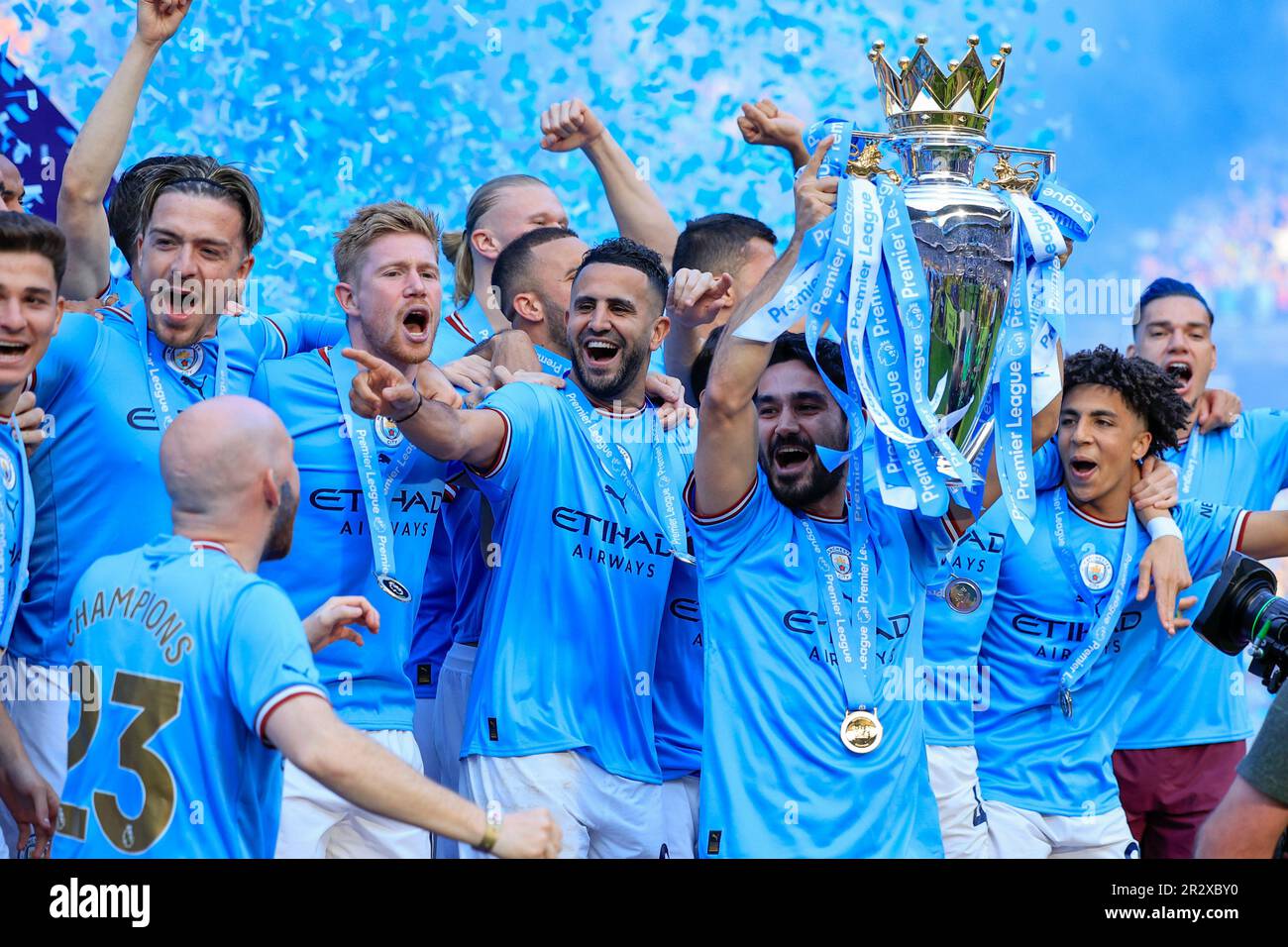 City players celebrate with the Premier League trophy after the Premier ...
