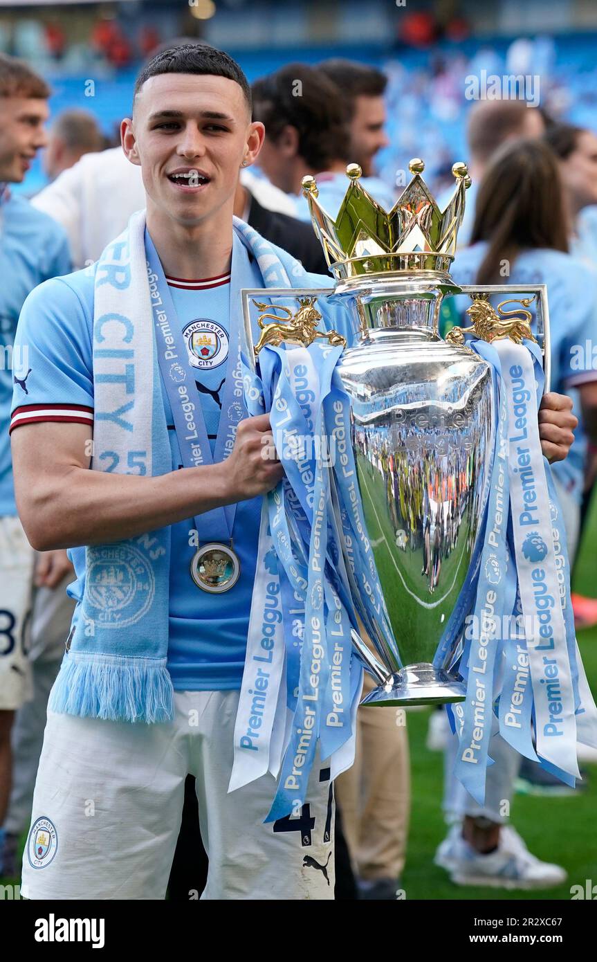 Phil foden 2023 premier league trophy hi-res stock photography and ...