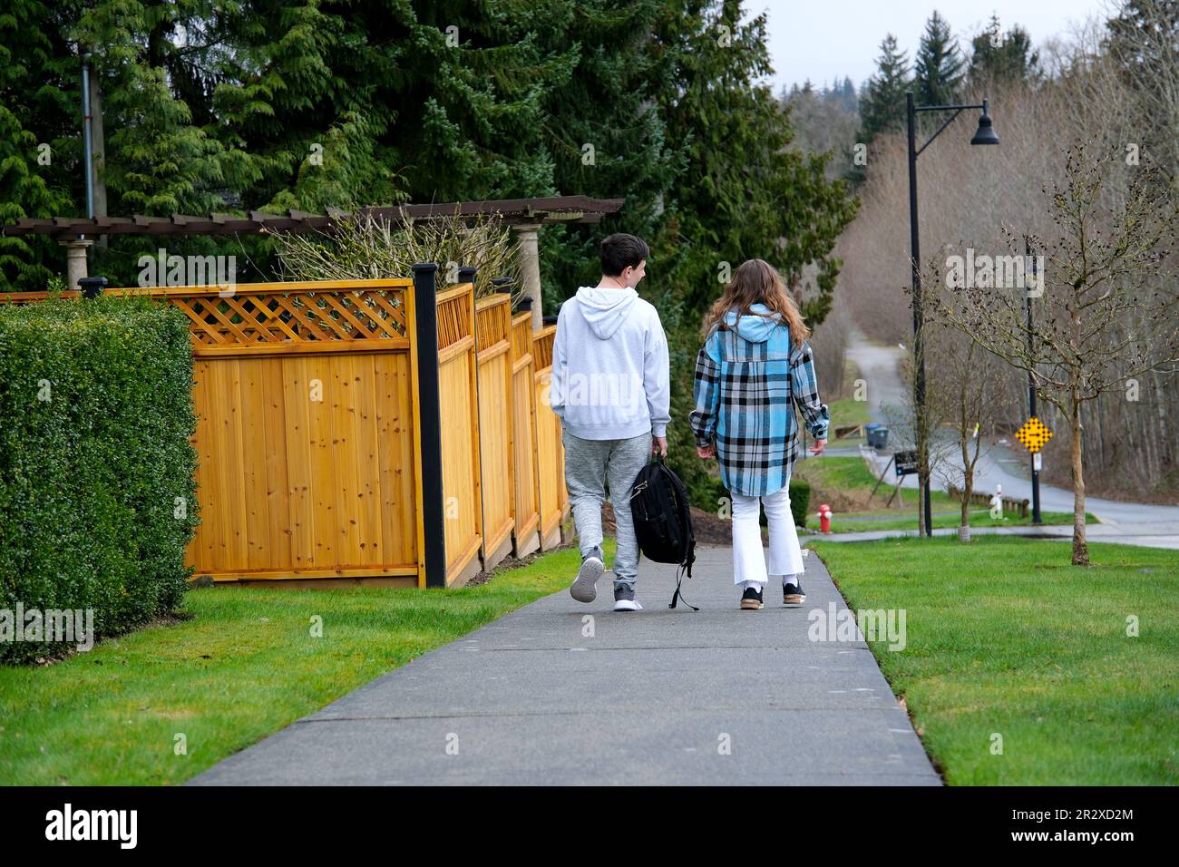 high school students friends high school teenagers see off girl home go ...