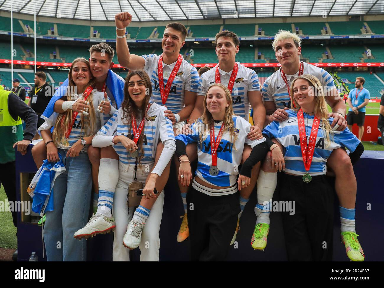 Rugby world cup sevens fiji celebrate hi-res stock photography and ...