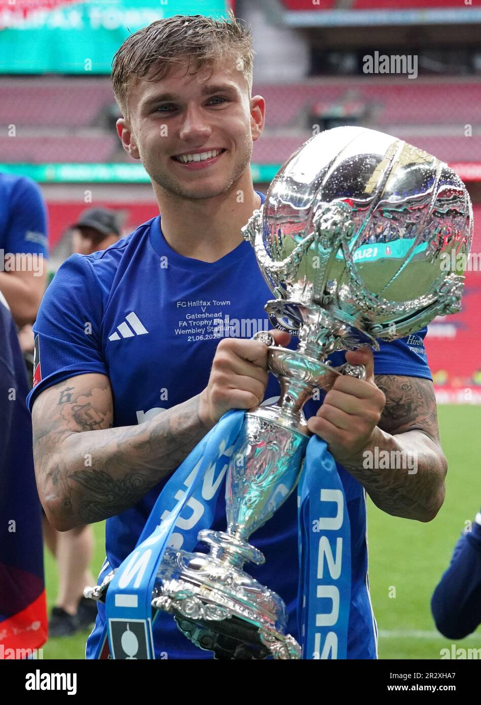 WEMBLEY, ENGLAND - MAY 21: Halifax's Jamie Cooke with trophy after the ...