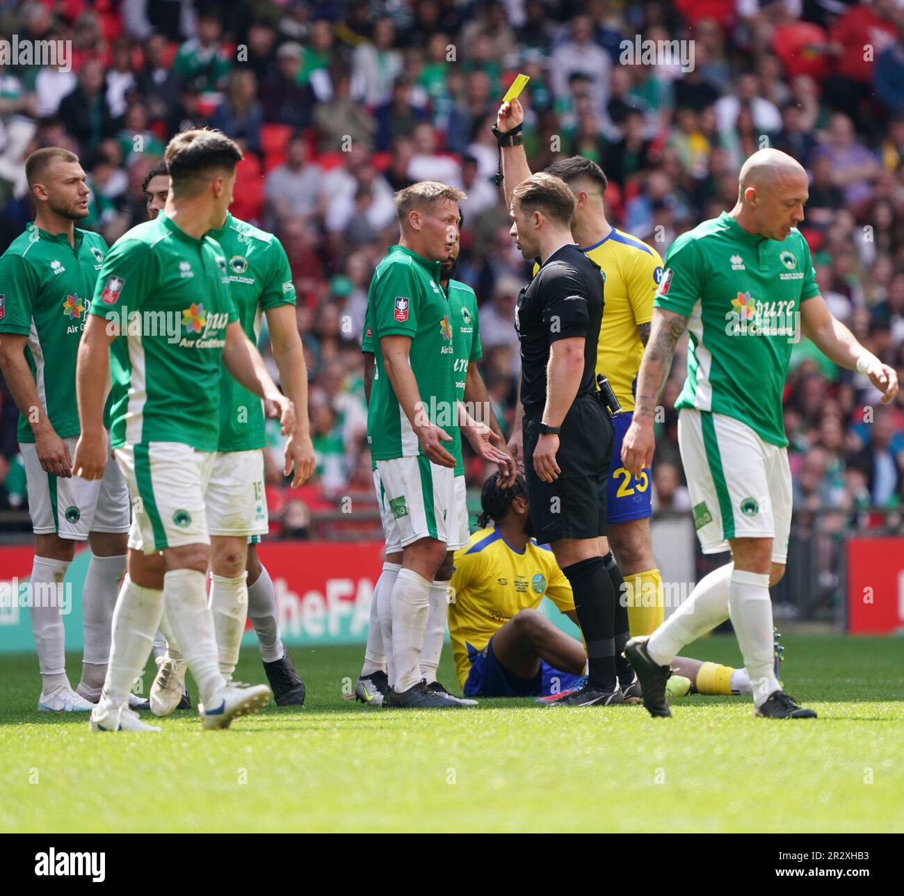 Fa vase isuzu hi-res stock photography and images - Alamy