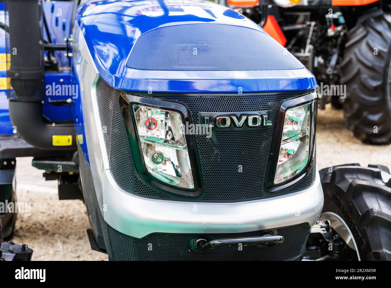 Lovol tractor hi-res stock photography and images - Alamy