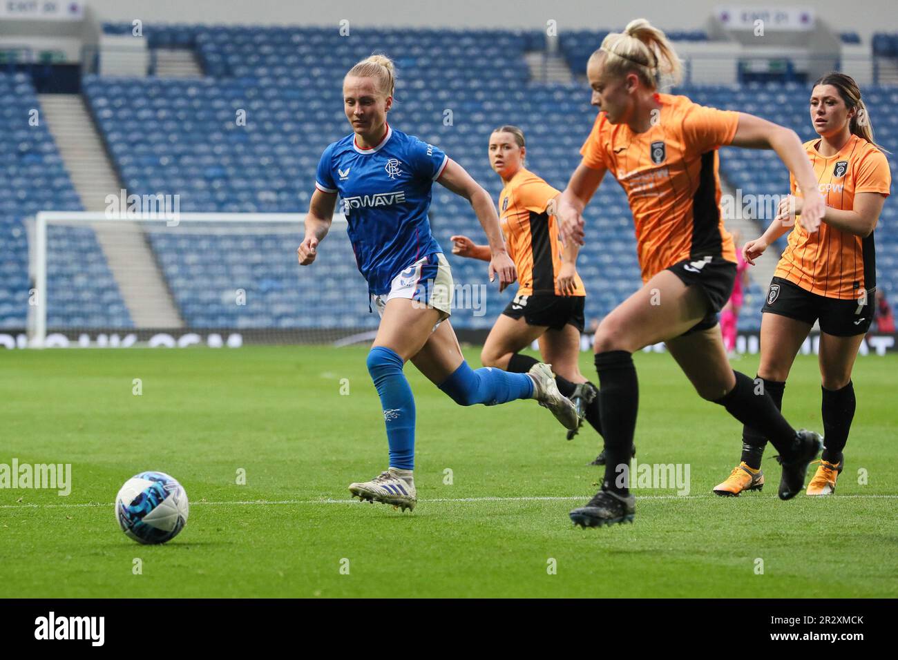 Amy muir hi-res stock photography and images - Alamy