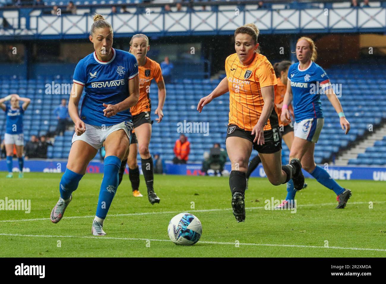 Hannah davison hi-res stock photography and images - Alamy