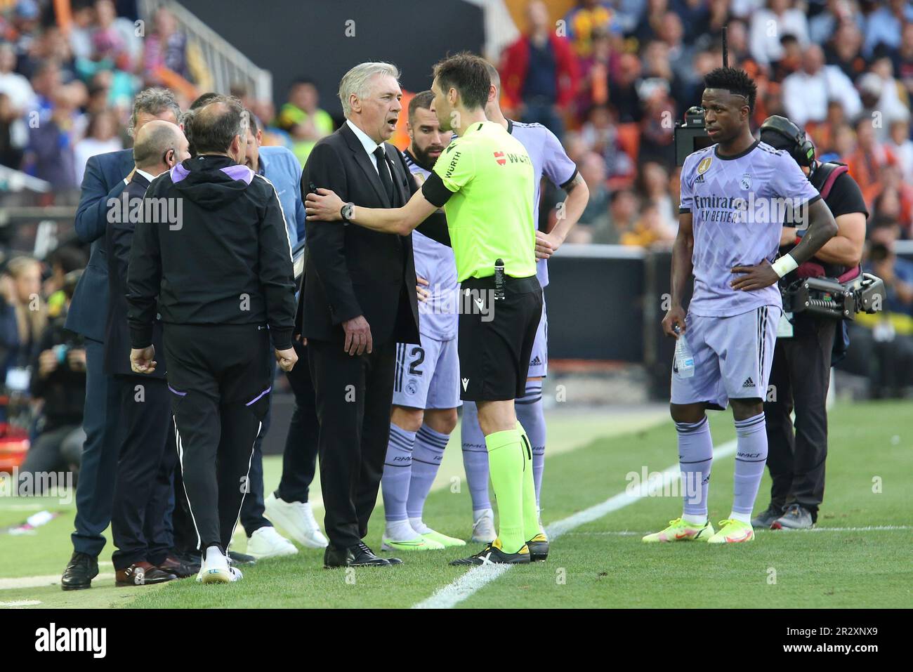 Real Madrid's head coach Carlo Ancelotti remonstrates with referee ...