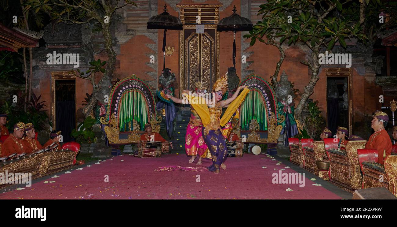 Legong ,Balinese dance. It is a refined dance form with intricate ...