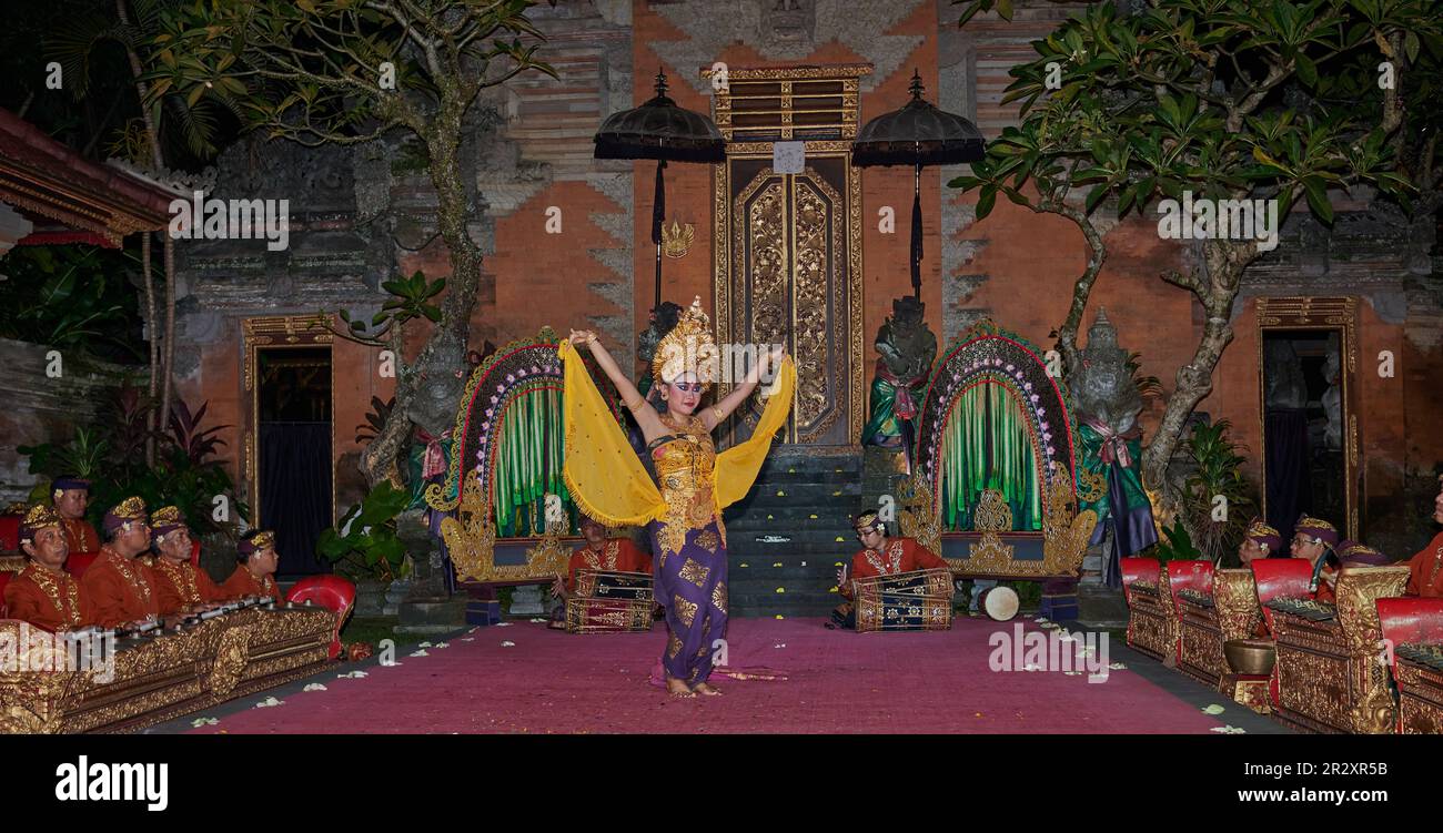 Legong ,Balinese dance. It is a refined dance form with intricate ...