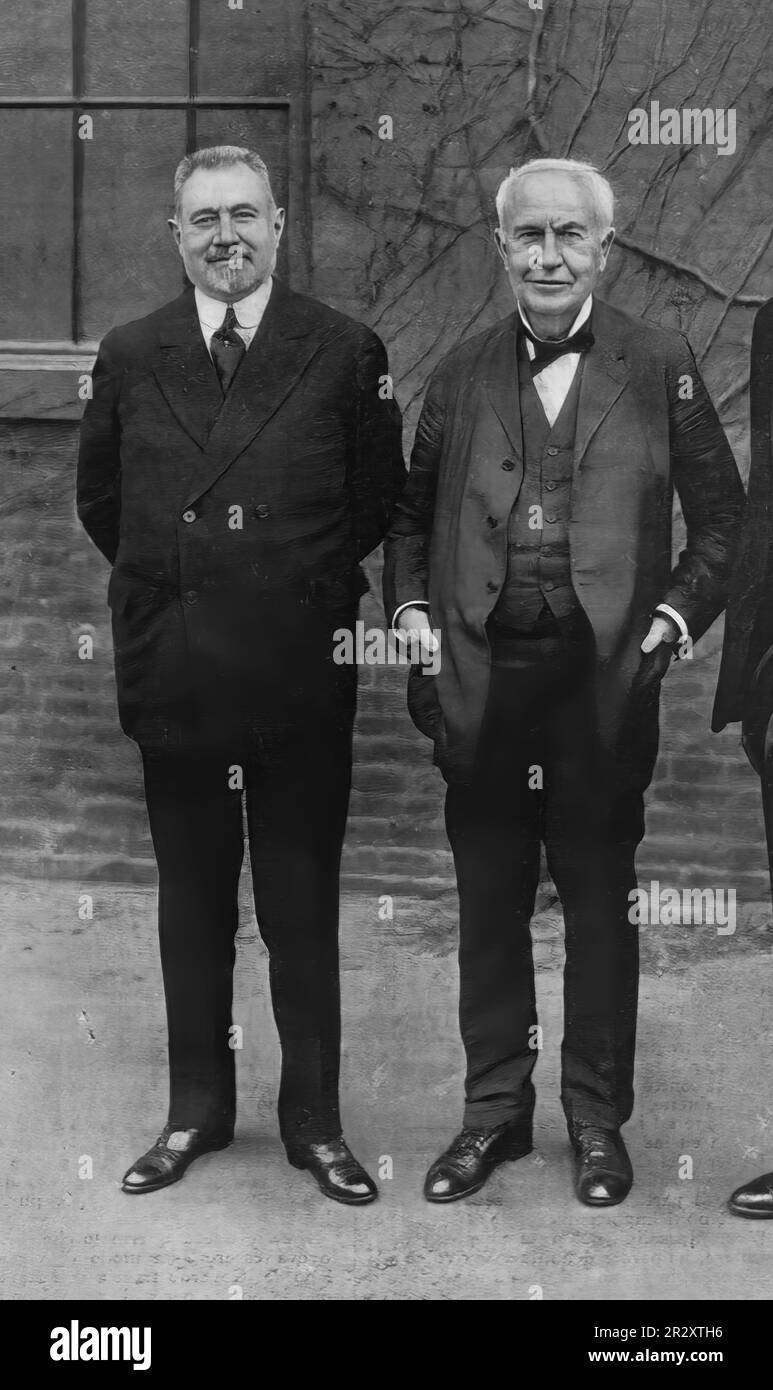 Thomas Edison, the American entrepreneur and inventor who patented the ...