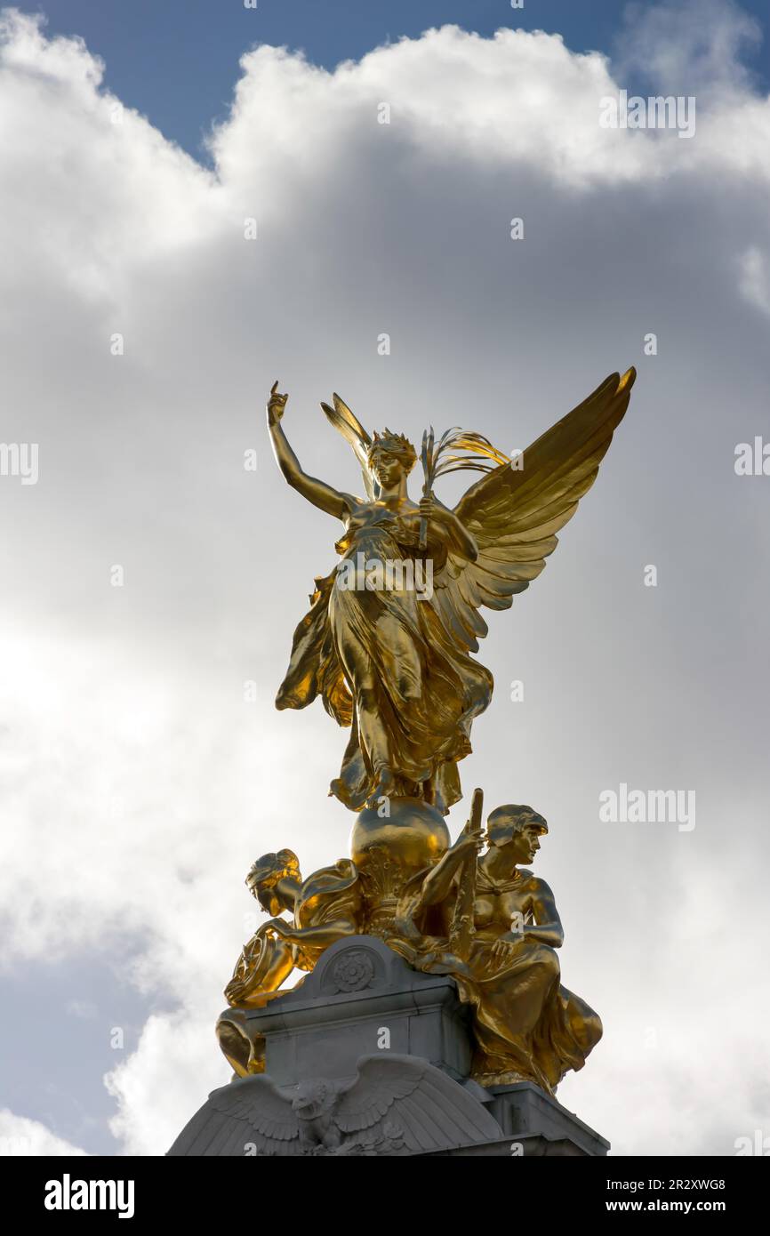 Victorian memorial architecture hi-res stock photography and images - Alamy