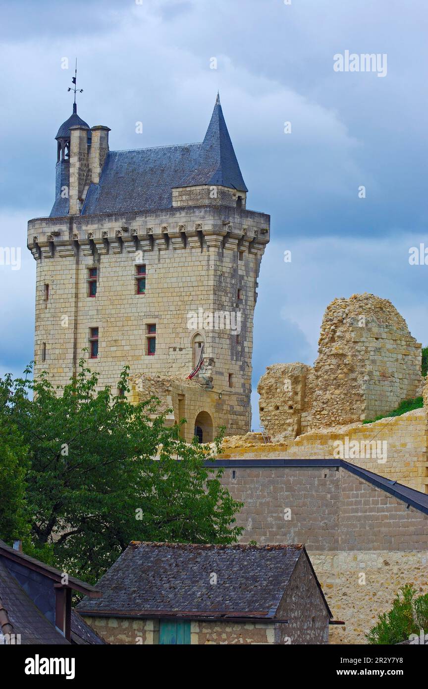Chinon castle hi-res stock photography and images - Alamy