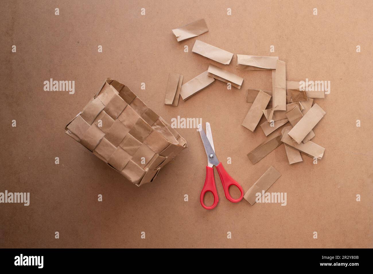 recycled paper craft, DIY basket project Stock Photo - Alamy