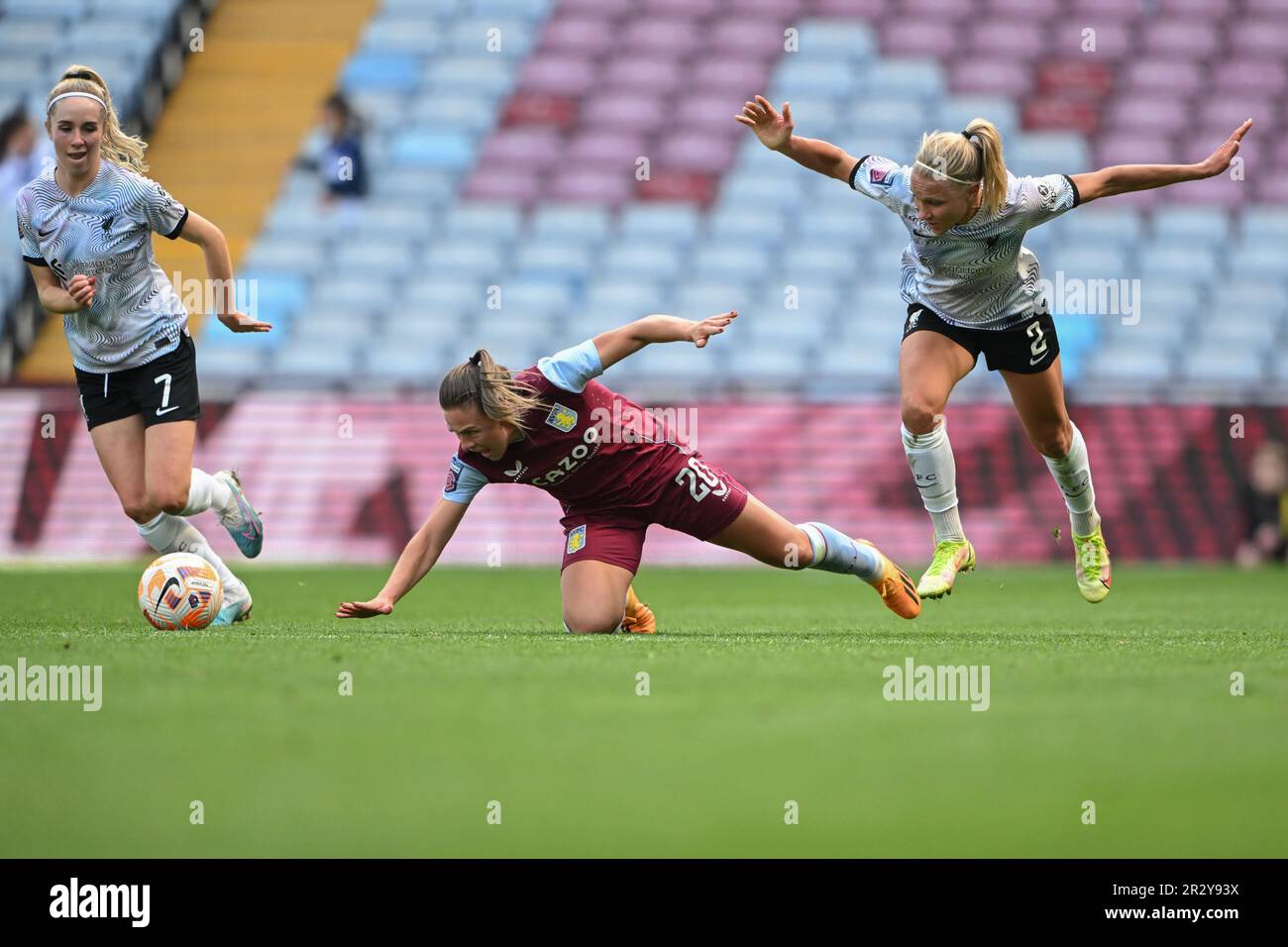 Birmingham, UK. 21st May 2023. Kirsty Hanson of Aston Villa under ...