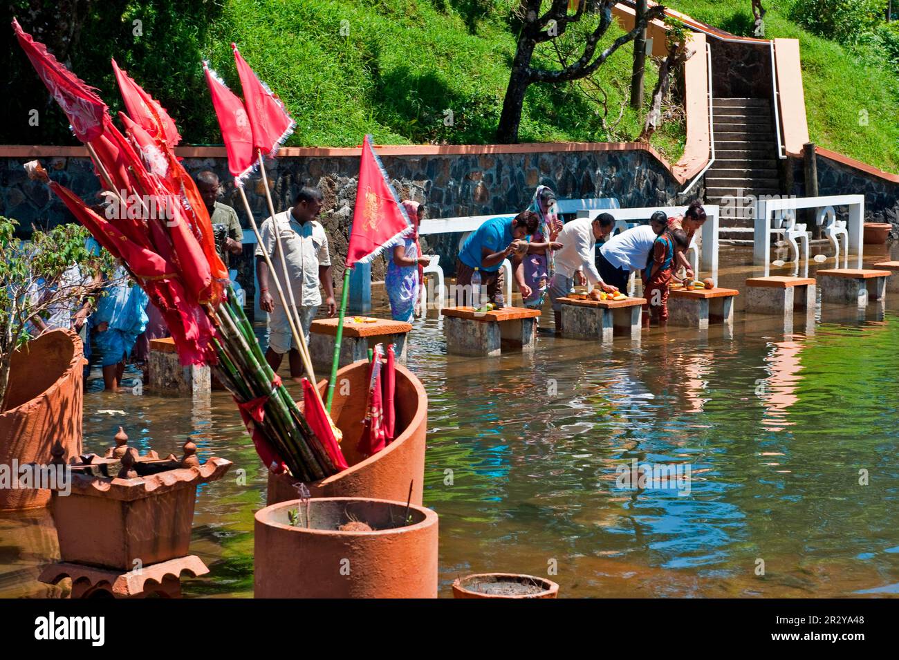Pilgrims paying homage, Indian Ocean, Sacred Hindu Lake of Ganga Talao ...