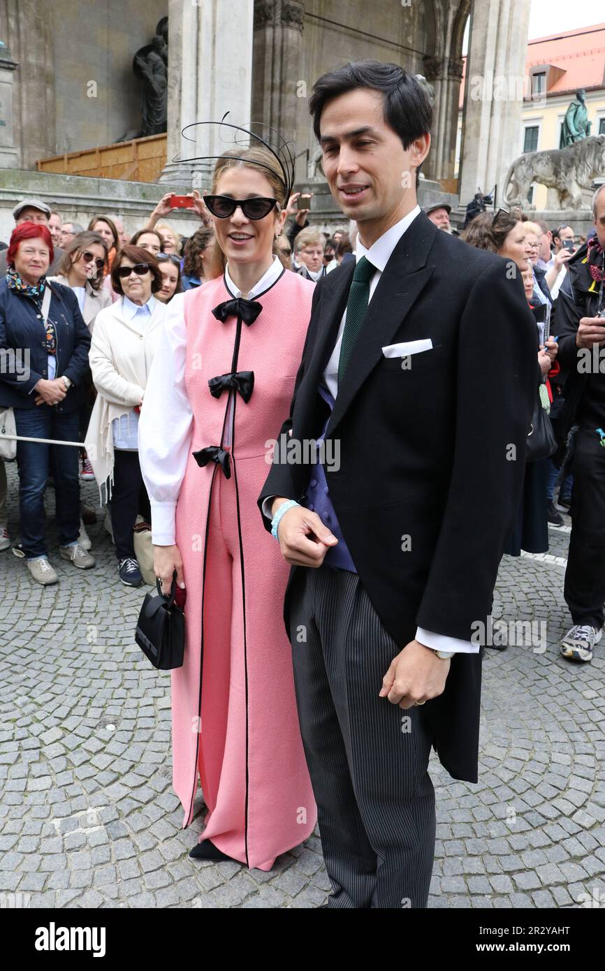 MUNICH, Germany - 20. MAY 2023: Graf Francois du Chastel mit Frau ...