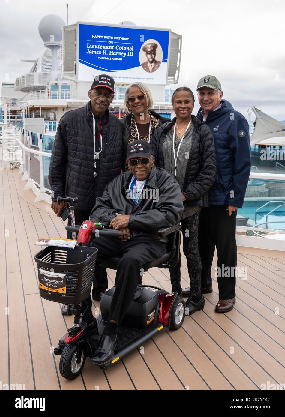 IMAGE DISTRIBUTED FOR PRINCESS CRUISES - The family of retired Lt ...