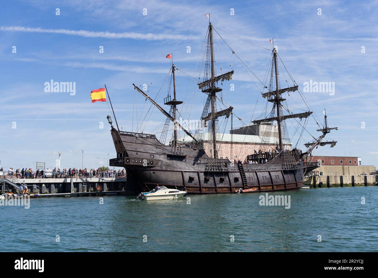 Weymouth UK. 21st May 2023. Visitors have flocked to weymmouth harbour ...