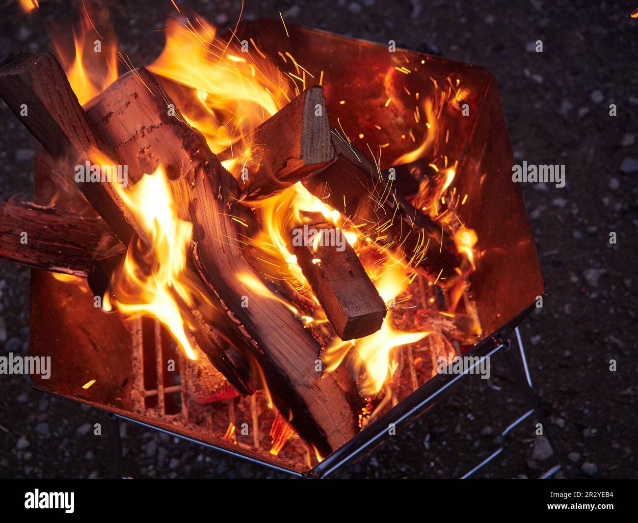 Wood to burn in the fire Stock Photo - Alamy