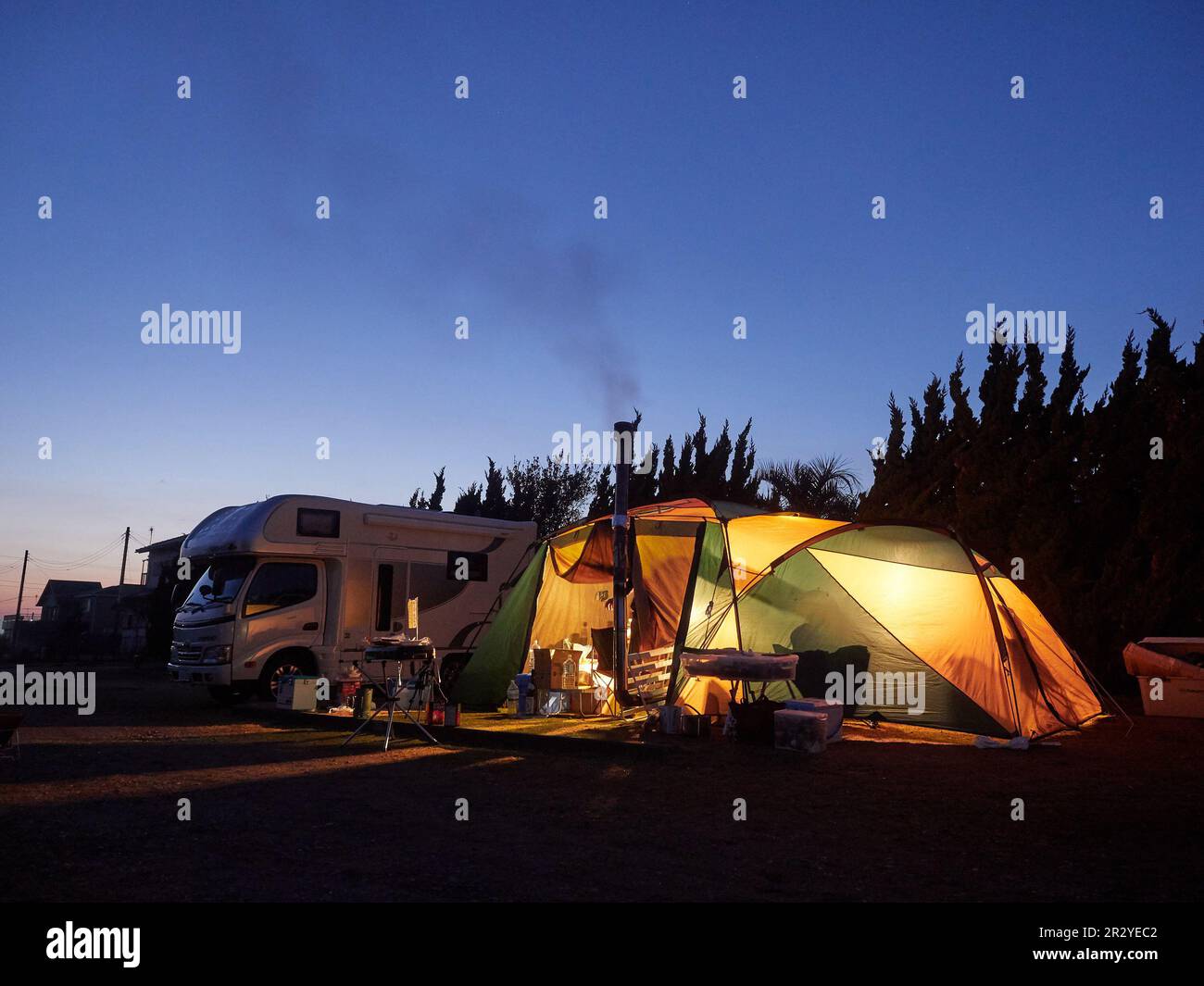 Camp of tents in winter at night hi-res stock photography and images ...