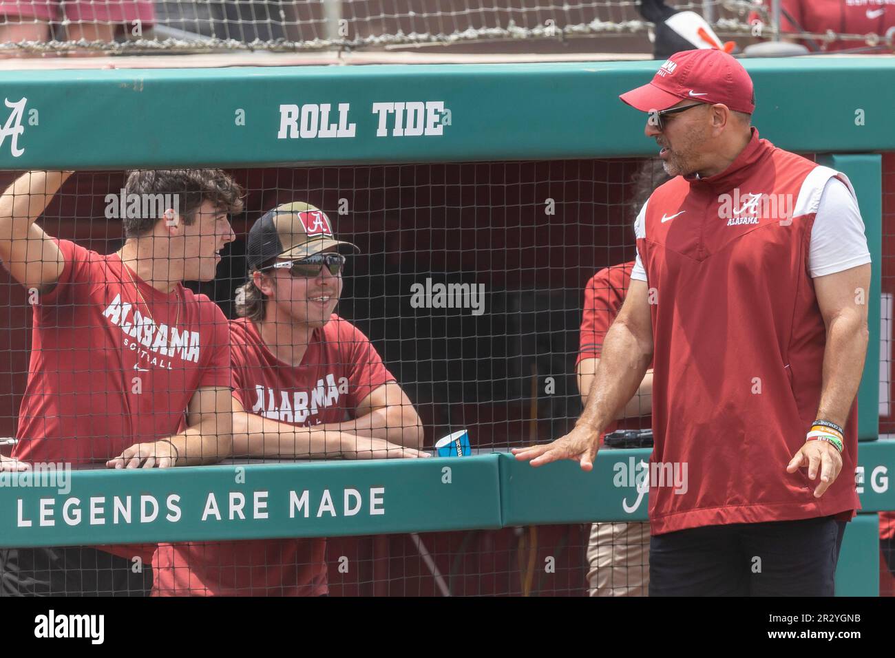 Alabama head coach Patrick Murphy talks with his staff during an NCAA ...