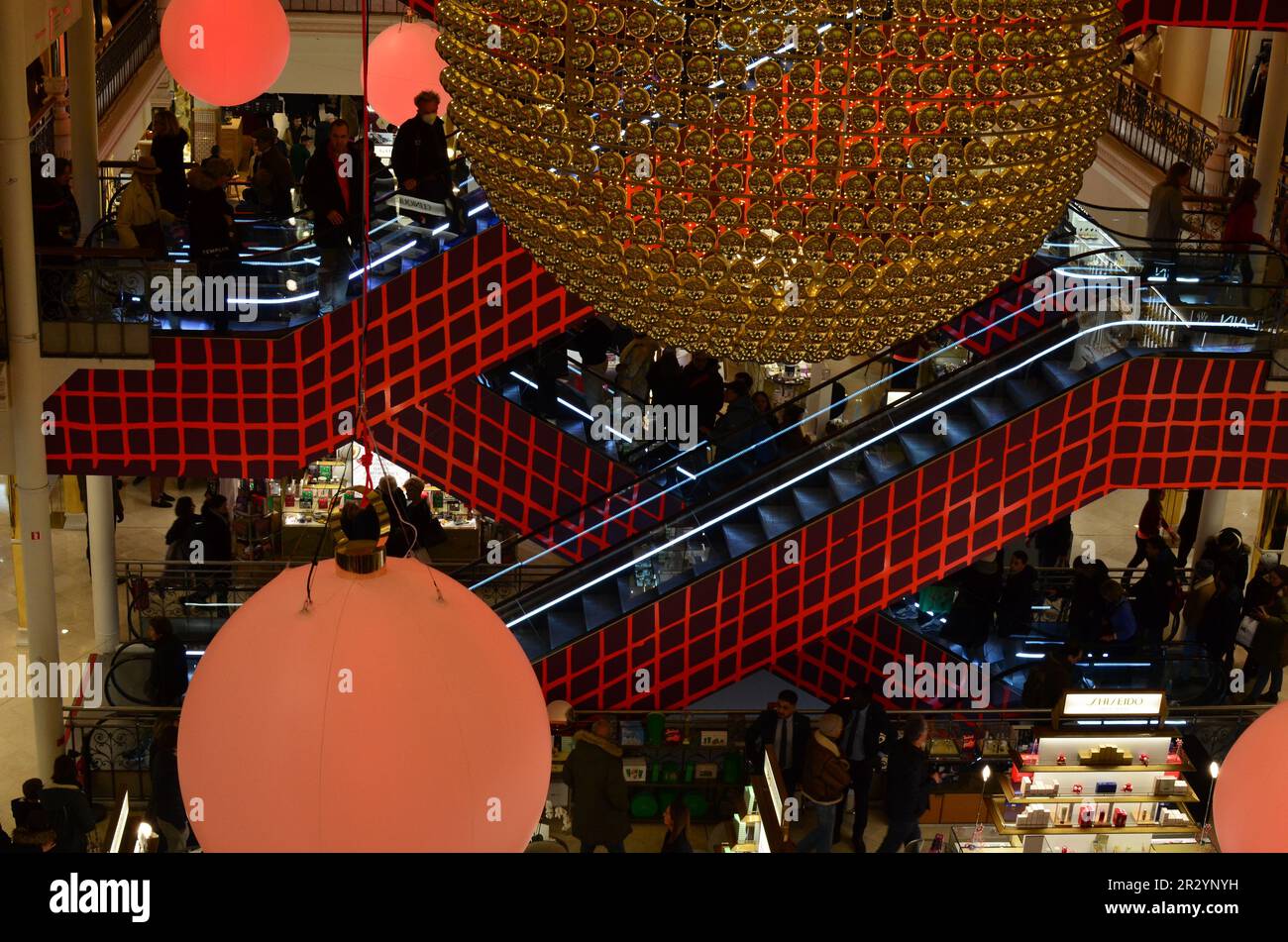 Paris, France - December 10, 2022: Crowded Le Bon Marche mall with ...