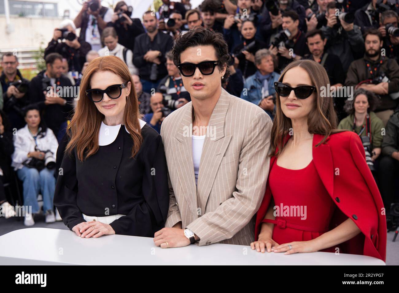 Cory Michael Smith, from left, Julianne Moore, director Todd Haynes, Charles Melton and Natalie ...